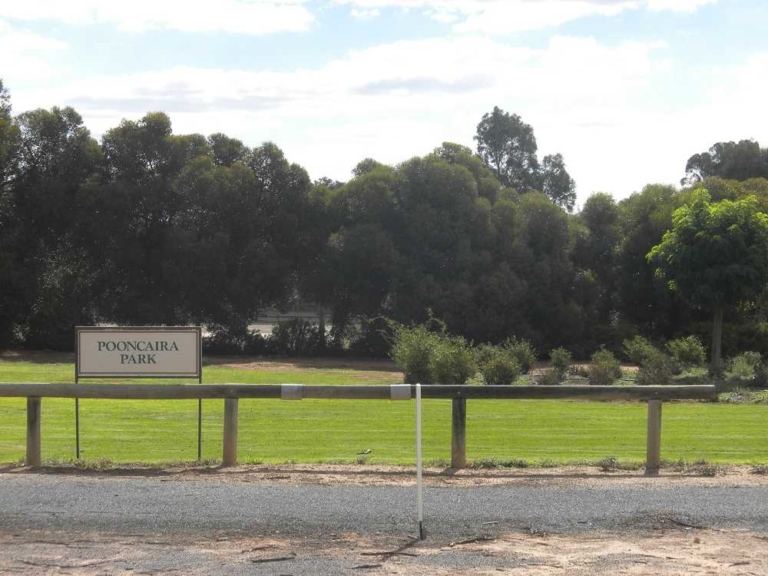 A new name for the camp at Pooncarie - Camps Australia Wide