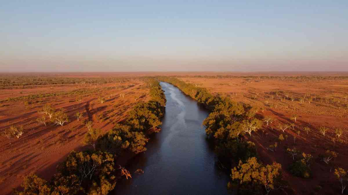 Free Camp at Three Mile Pool, Western Australia - Camps Australia Wide