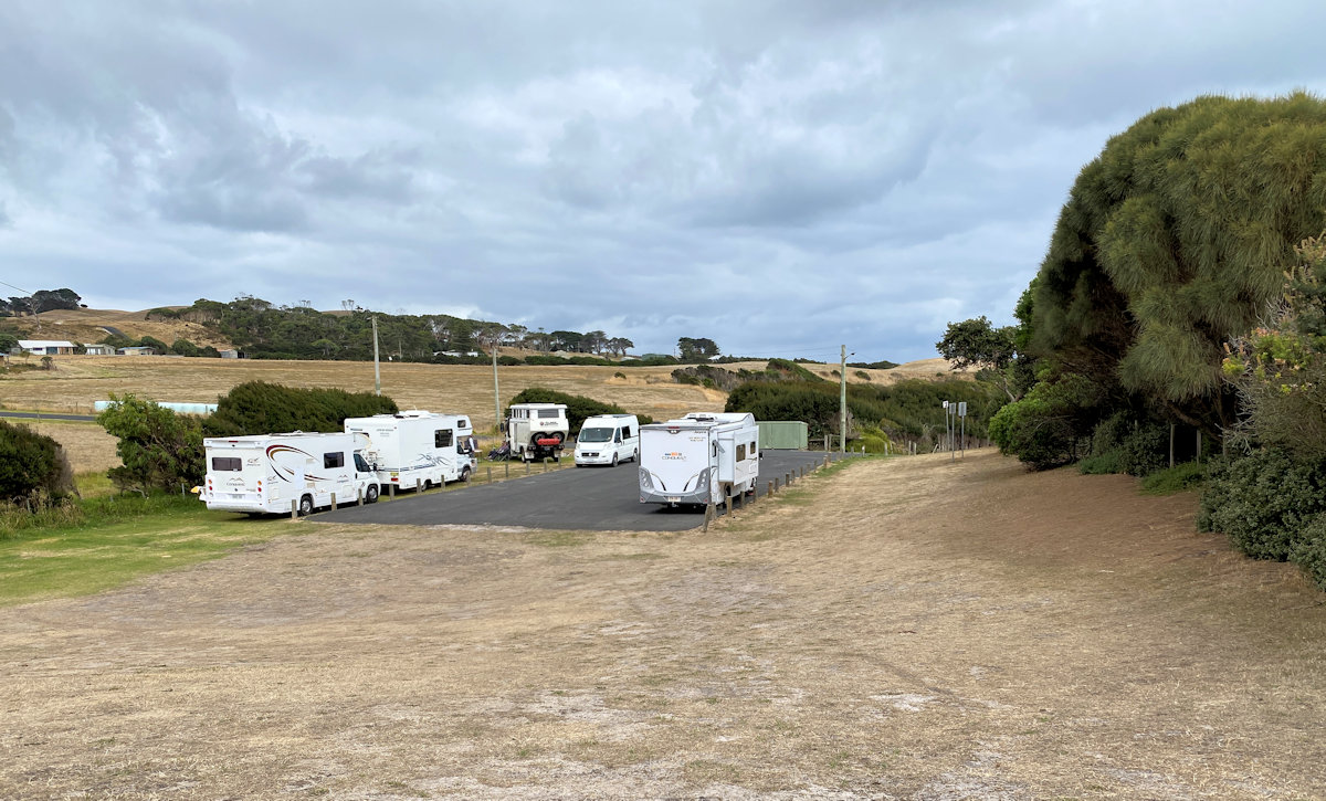 Oceanfront FREE CAMP: Green Point Beach, Marrawah, Tasmania - Camps ...