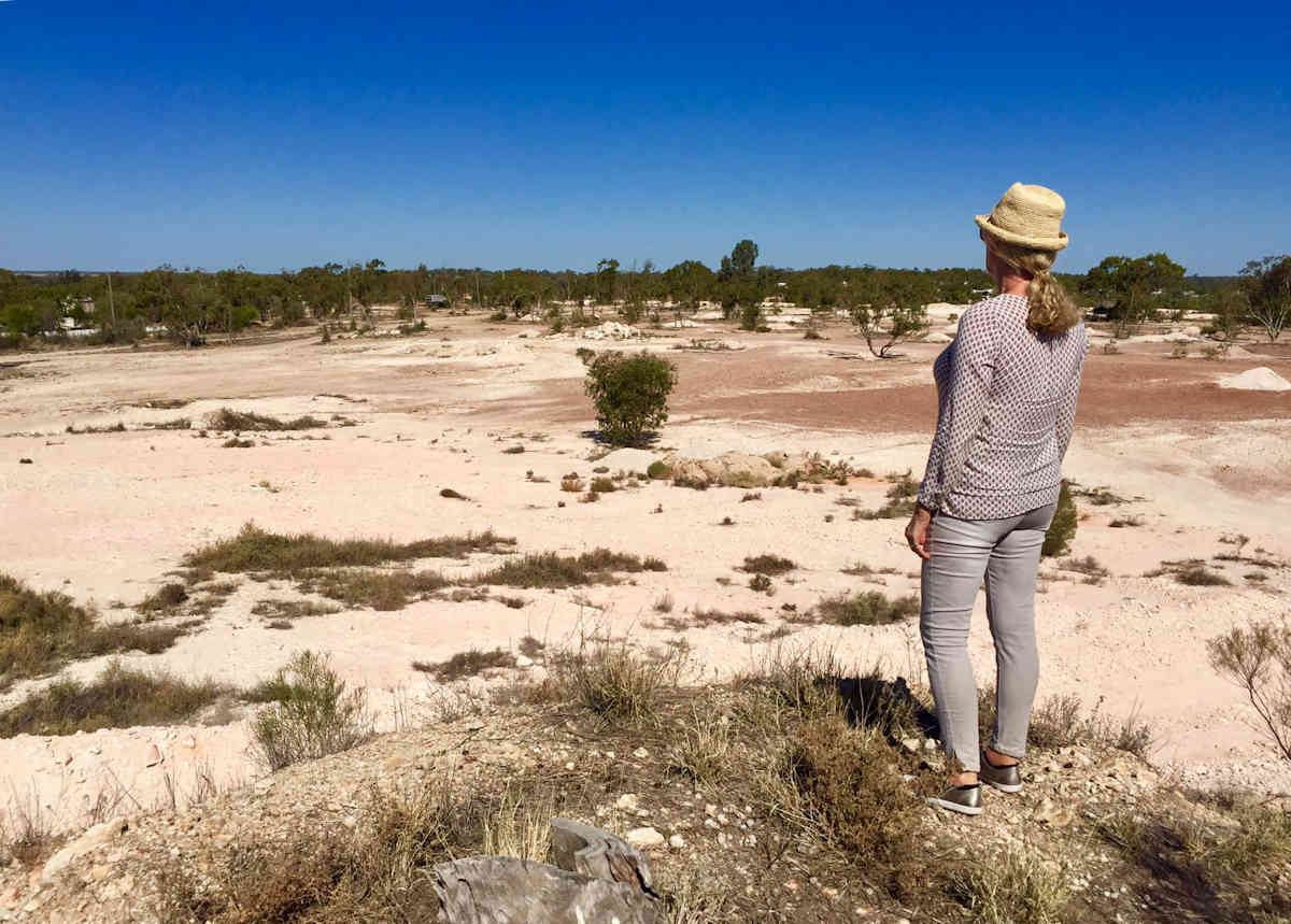 Must See and Do on a Lightning Ridge road trip in New South Wales ...