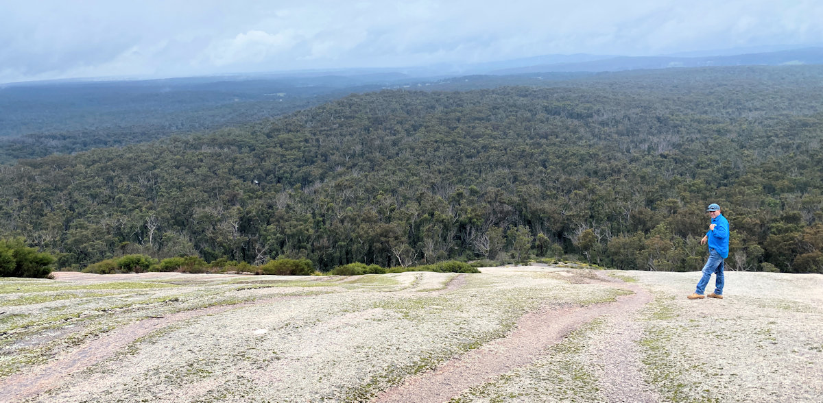 Climb Australia's largest granite rock - at Bald Rock National Park ...