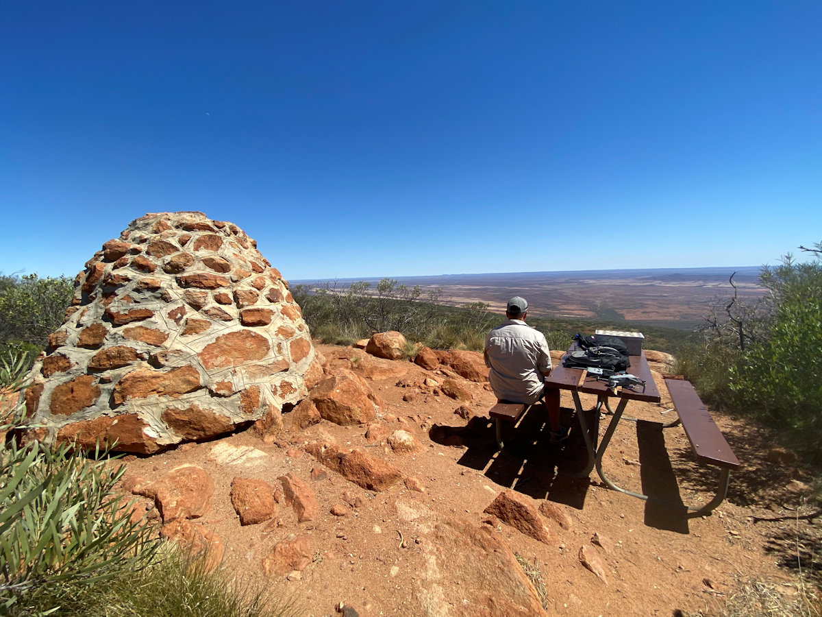 Where is the world's biggest rock? Mt Augustus, Western Australia ...