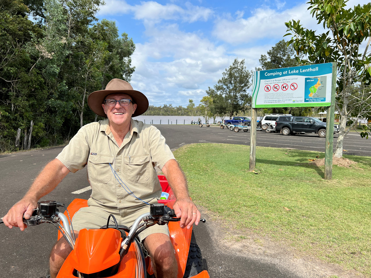 Ahh the serenity at Lake Lenthall, near Maryborough, Queensland - Camps ...