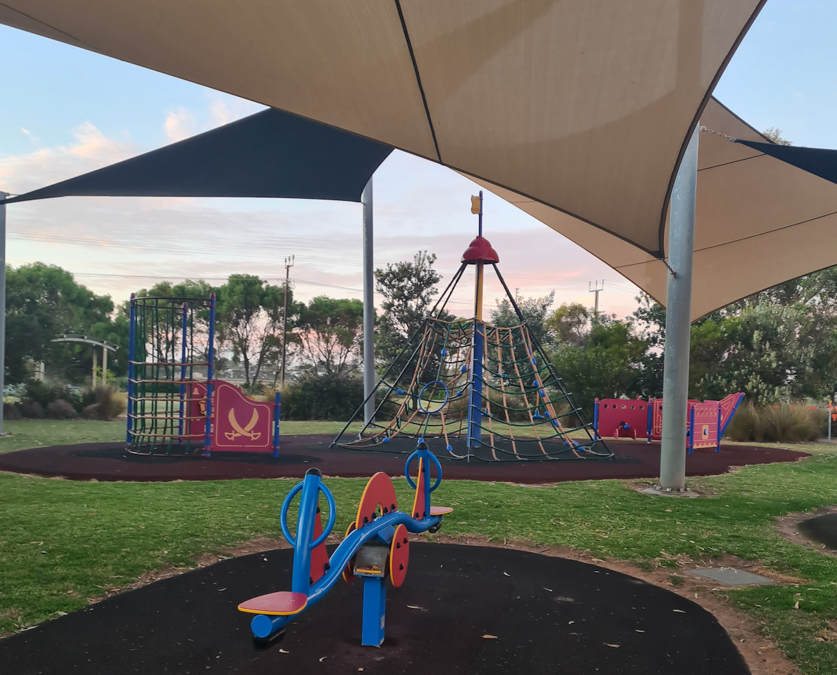 Visit family friendly Arno Bay Caravan Park, South Australia - Camps ...