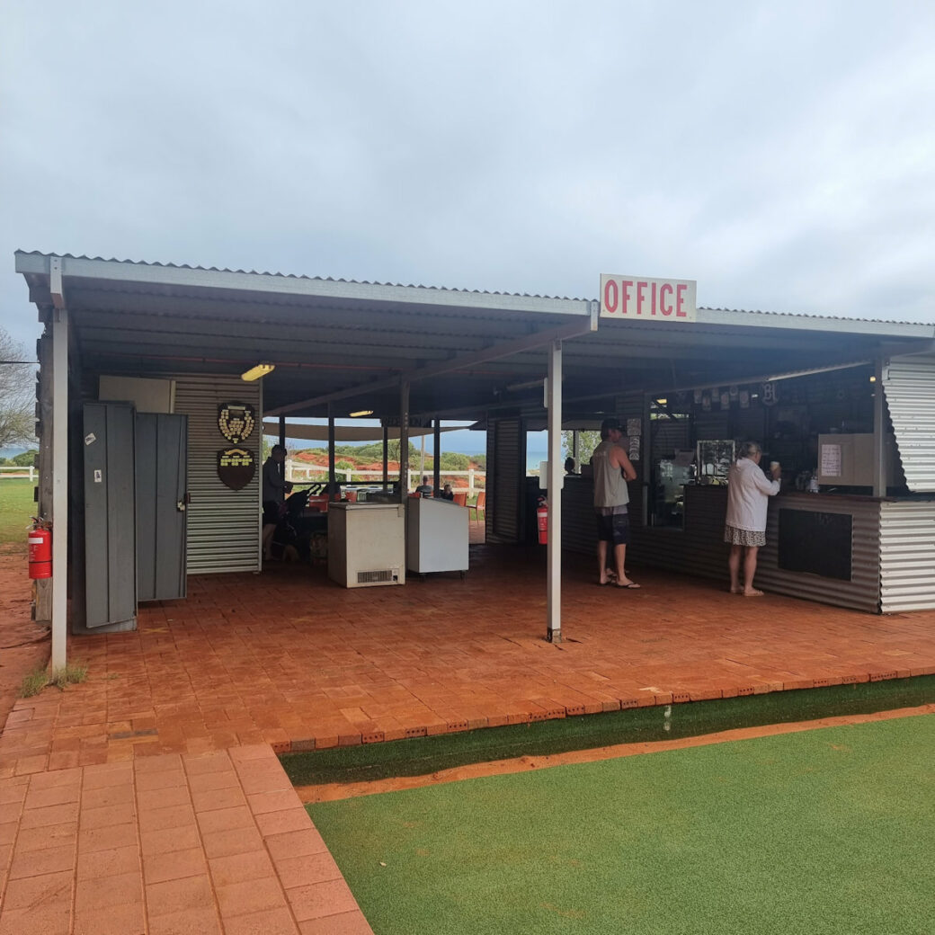 Family fun camping at Barn Hill, Western Australia - Camps Australia Wide