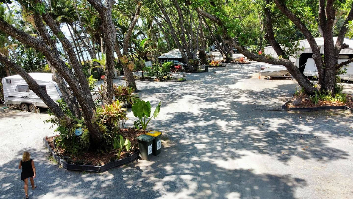 Beachfront gem on Daintree's Doorstep: Wonga Beach, Far North ...
