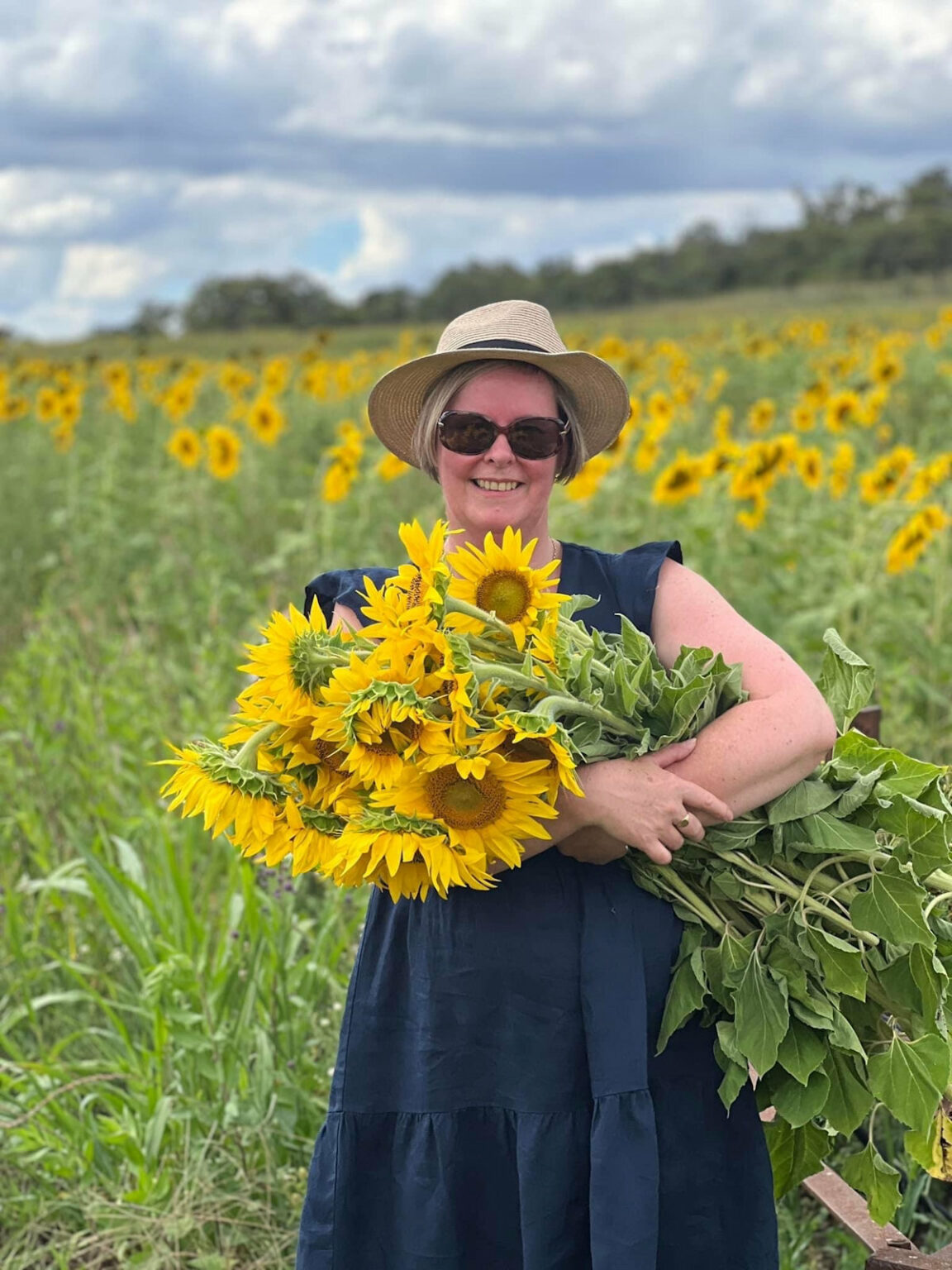 Take a sunflower trip - Camps Australia Wide