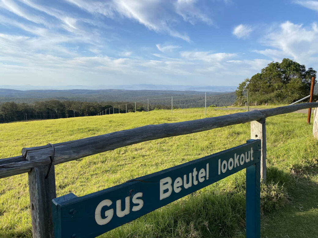 A free RV camping stopover with million dollar views: Ravensbourne ...