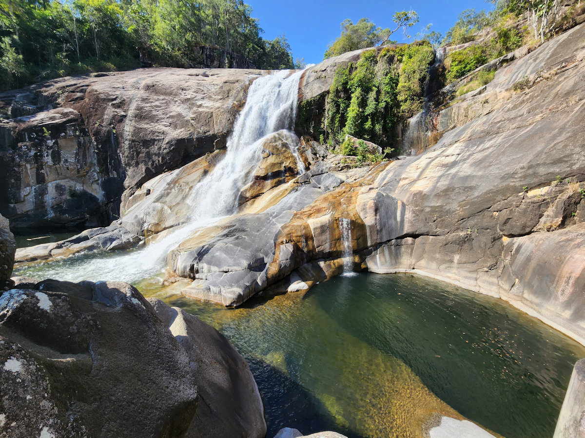 Live big, go anywhere and waterfall hopping - Camps Australia Wide