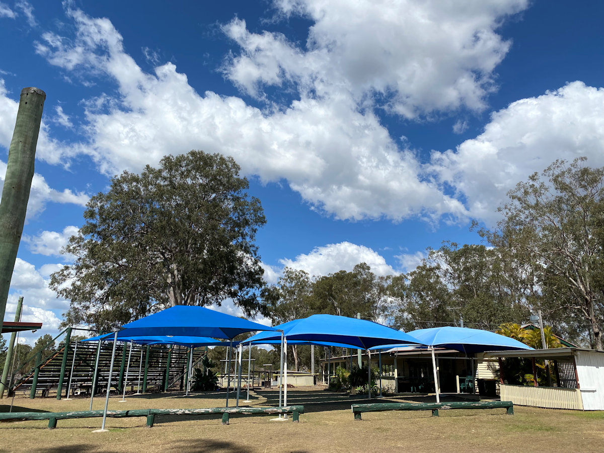 Showground campground with a bar at Widgee, Queensland - Camps ...