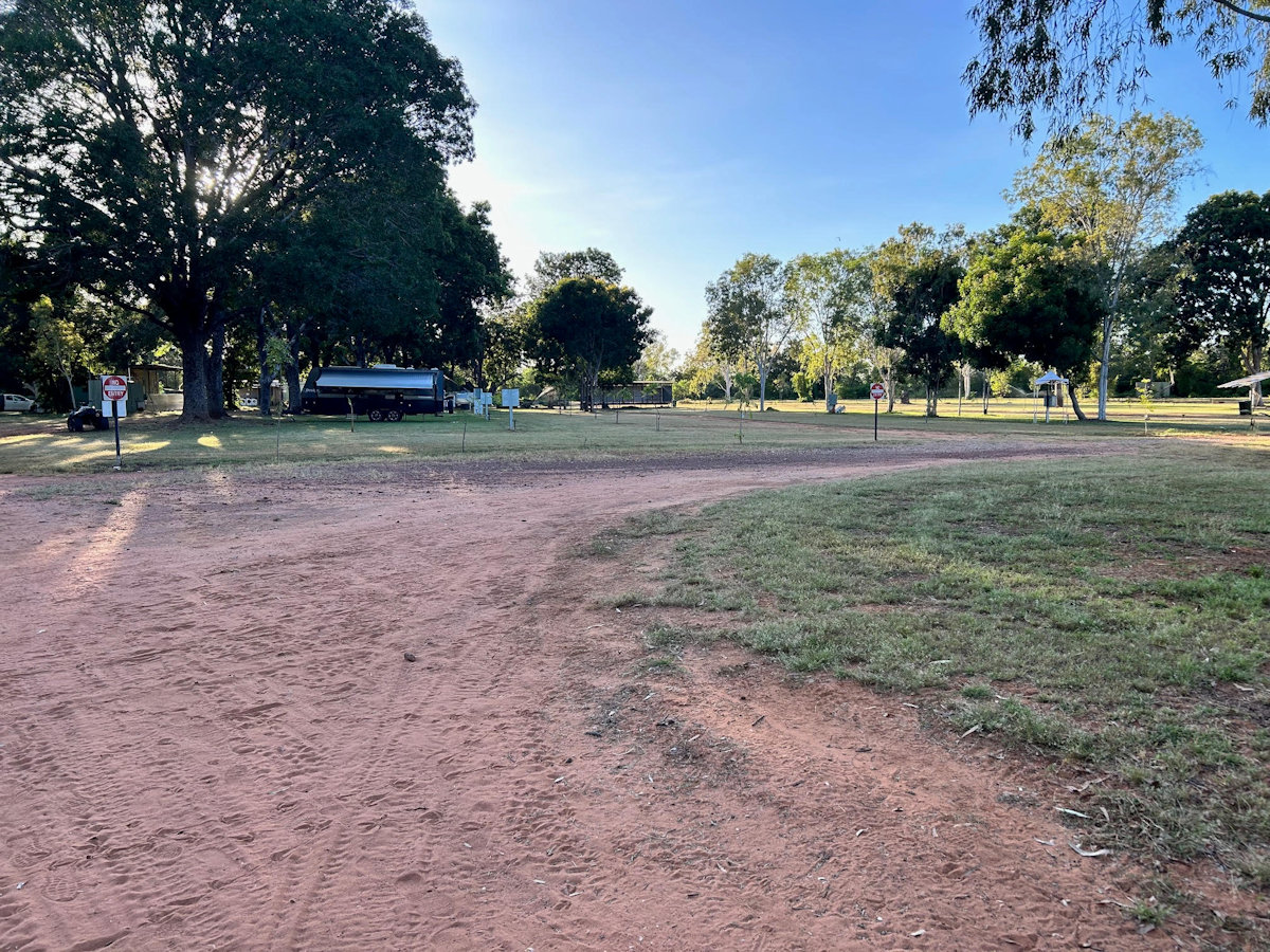 Camp at family-friendly Katherine Farmstay, NT - Camps Australia Wide