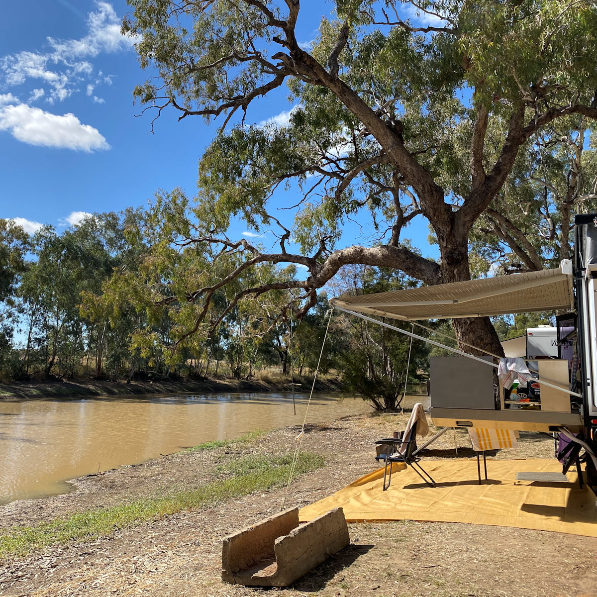 Experience Waterside Bliss | Redbank Park, Jericho, Queensland