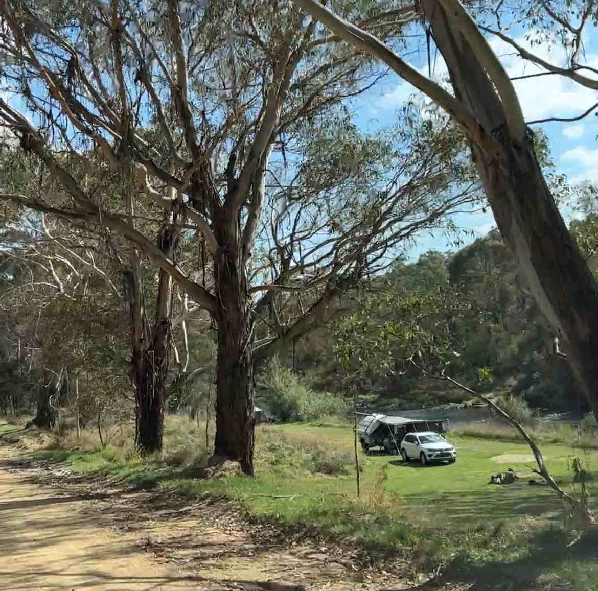 Camping 101 - Campsite Parking Etiquette | Camps Australia Wide