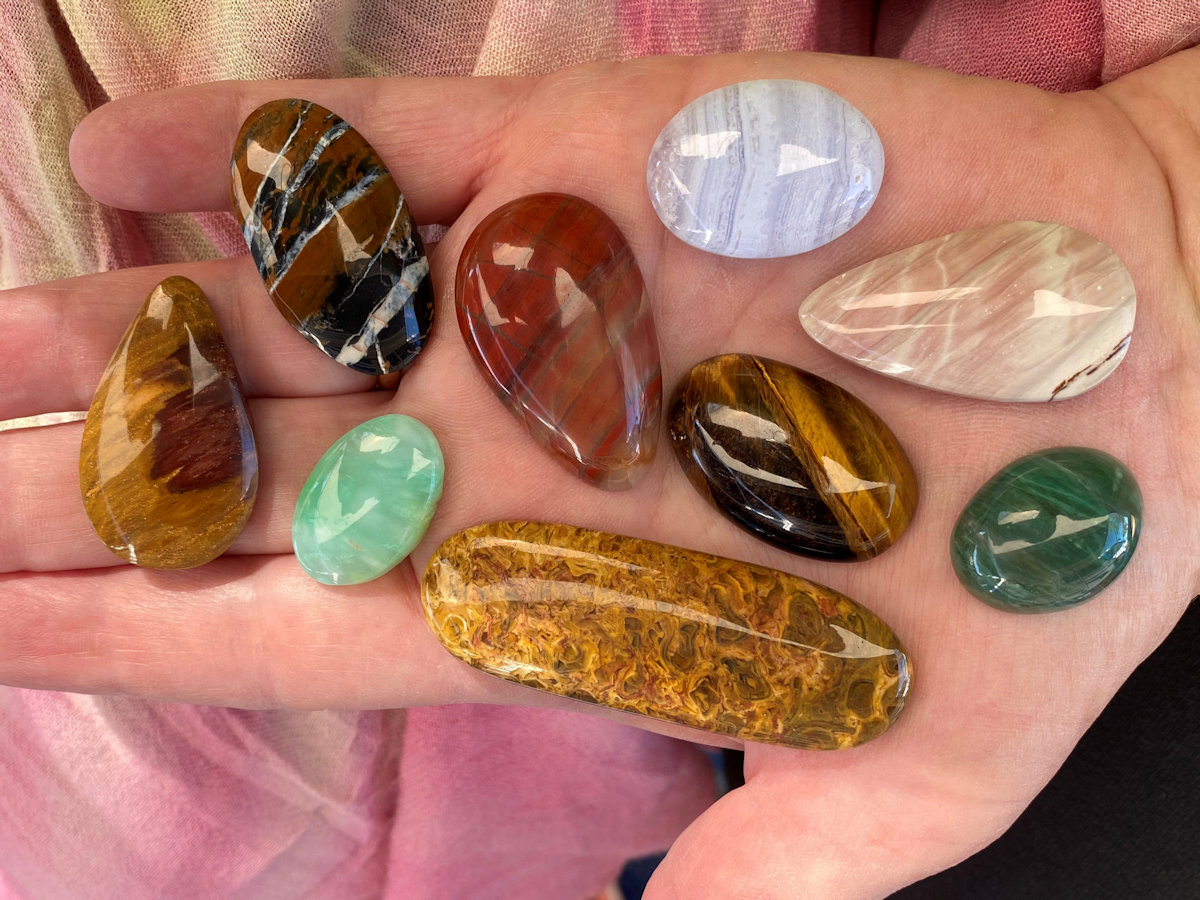 Come to a Gemfields Festival, Queensland - Camps Australia Wide