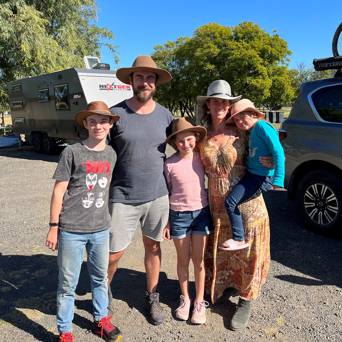 Camping 101 | 6 Essential Lessons Parents Should Teach Kids