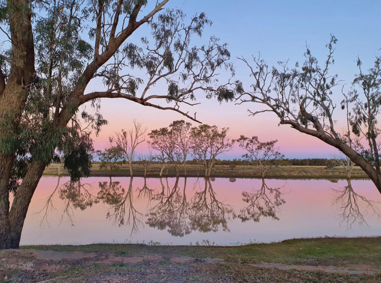 Free camp at Caliguel Lagoon, Queensland - Camps Australia Wide