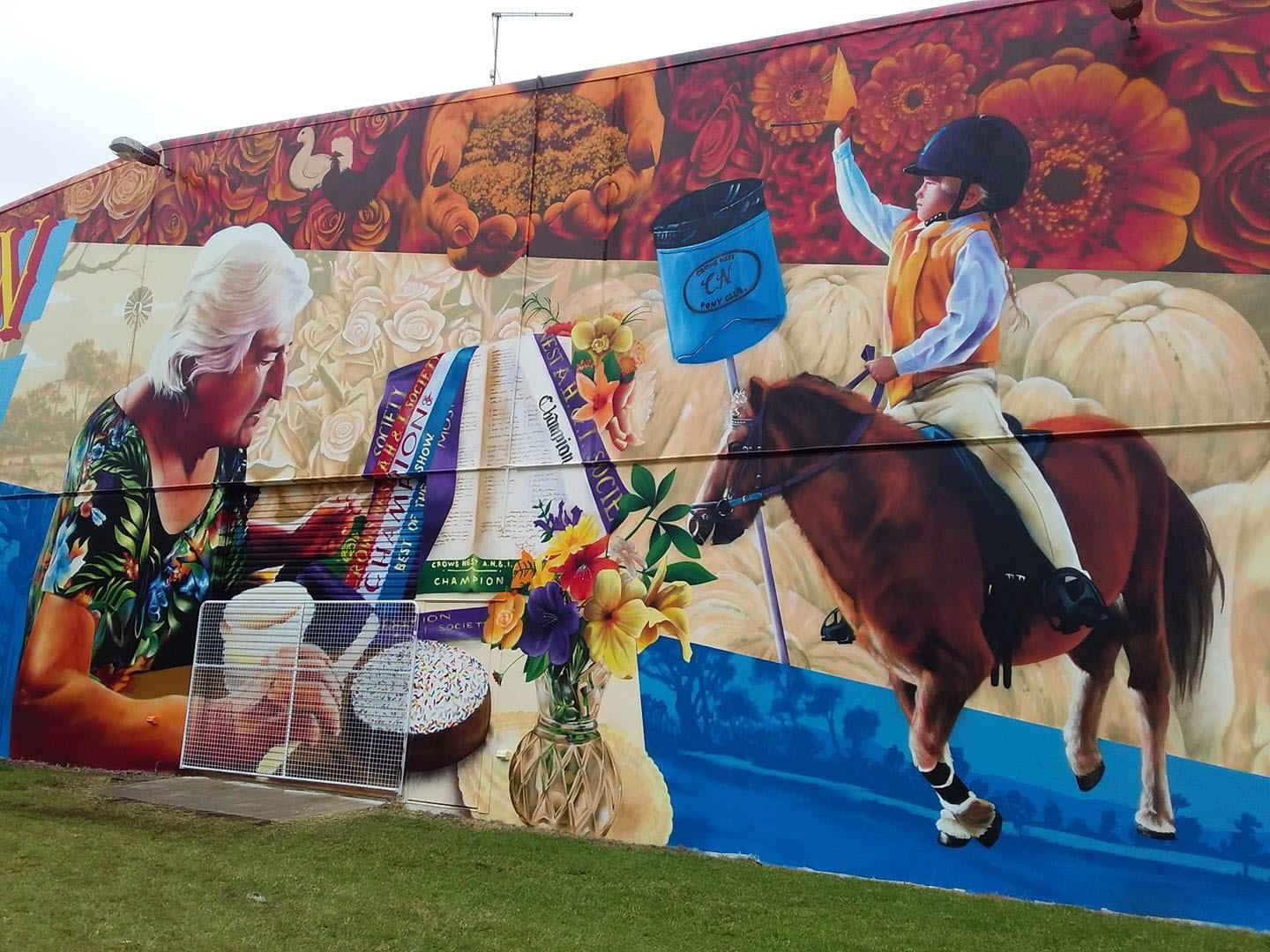 Camp and watch a mural appear at Crows Nest, Queensland - Camps ...
