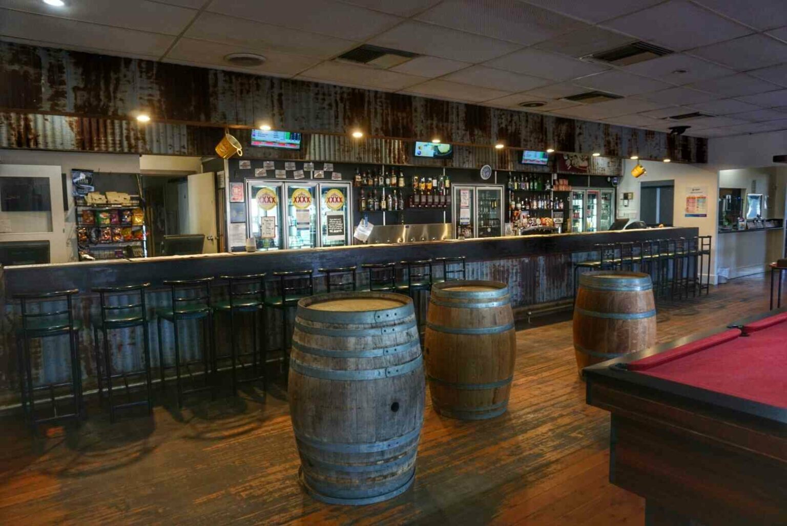 Leichhardt Hotel Pub stay in Taroom, QLD - Camps Australia Wide