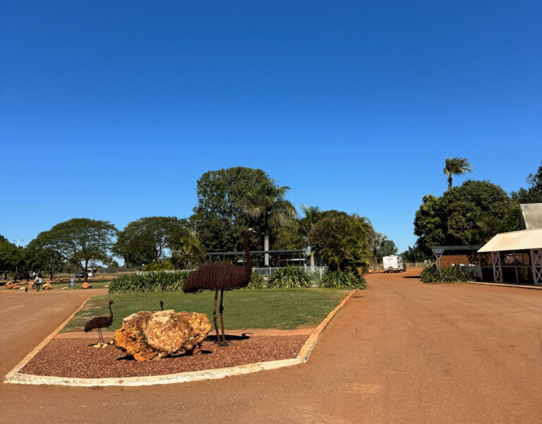 Outback Oasis: the awesome Barkly Homestead, Northern Territory - Camps ...