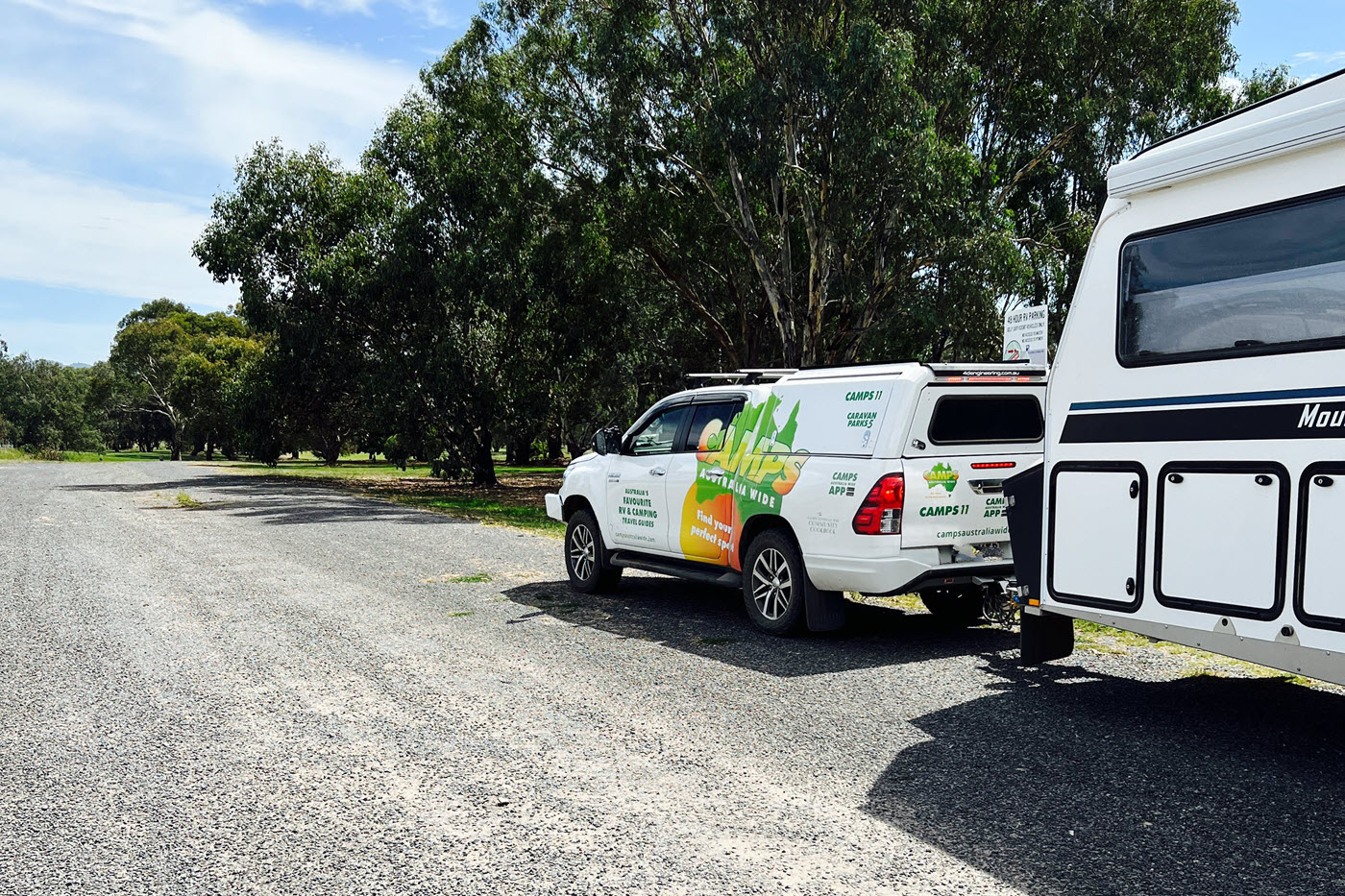 Take this epic pub crawl camping the Upper Murray River! - Camps ...