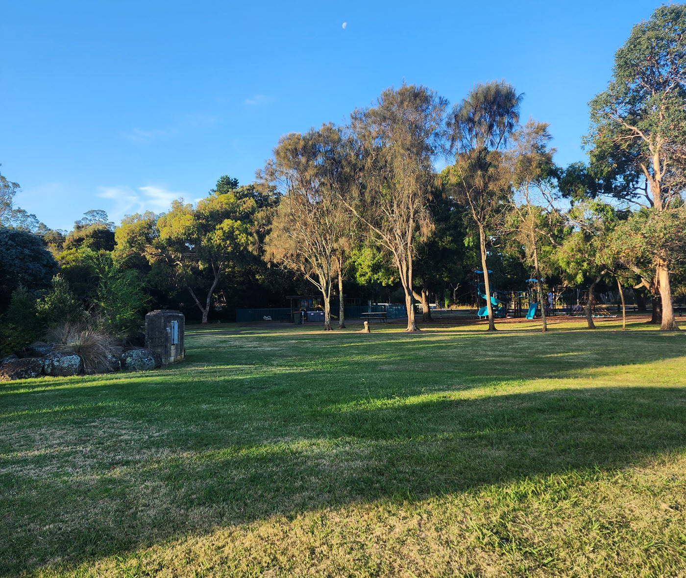 GoRV Freedom Camp of the Month: Rose Bay Park, Gravelly Beach, Tasmania ...